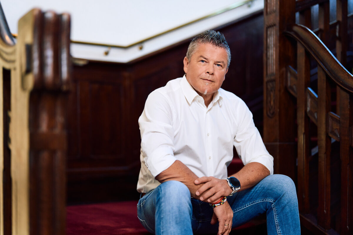 Ai1 Hollmann Consulting - Ai1 Hollmann consulting